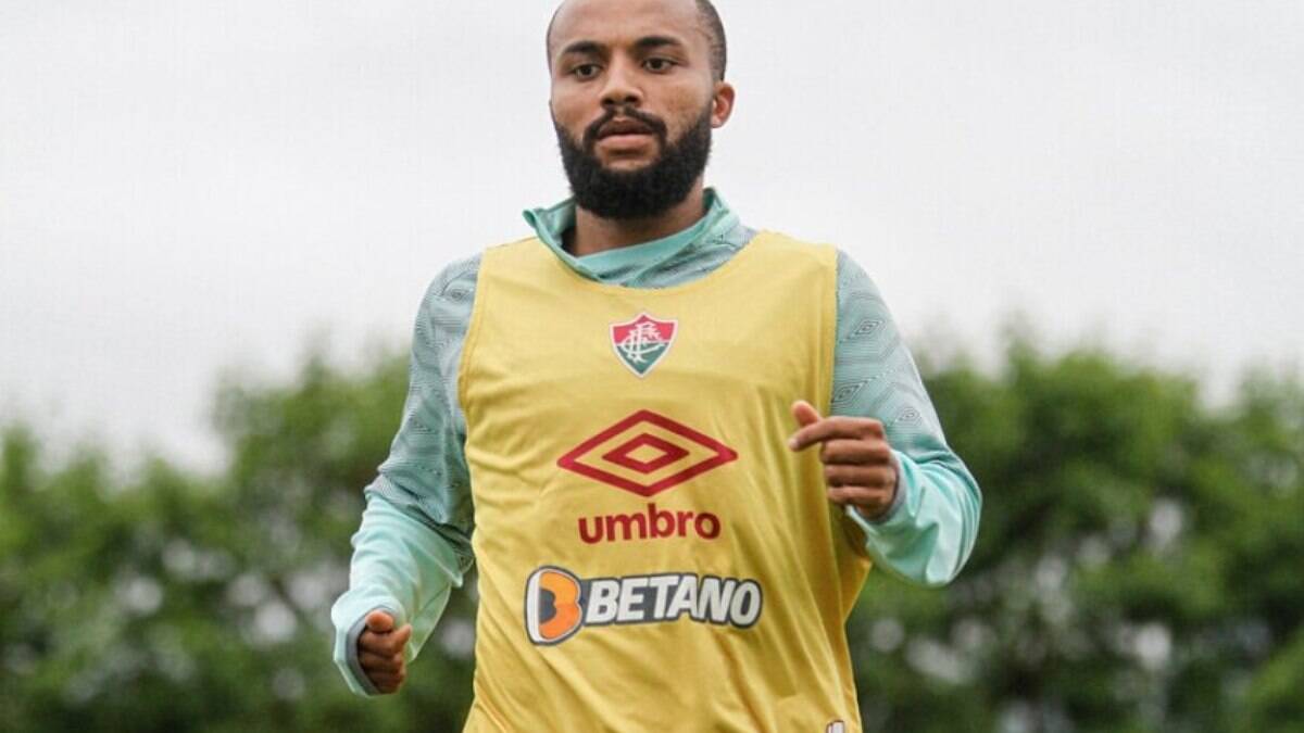 Samuel Xavier testa positivo para Covid-19 e é afastado do Fluminense ...