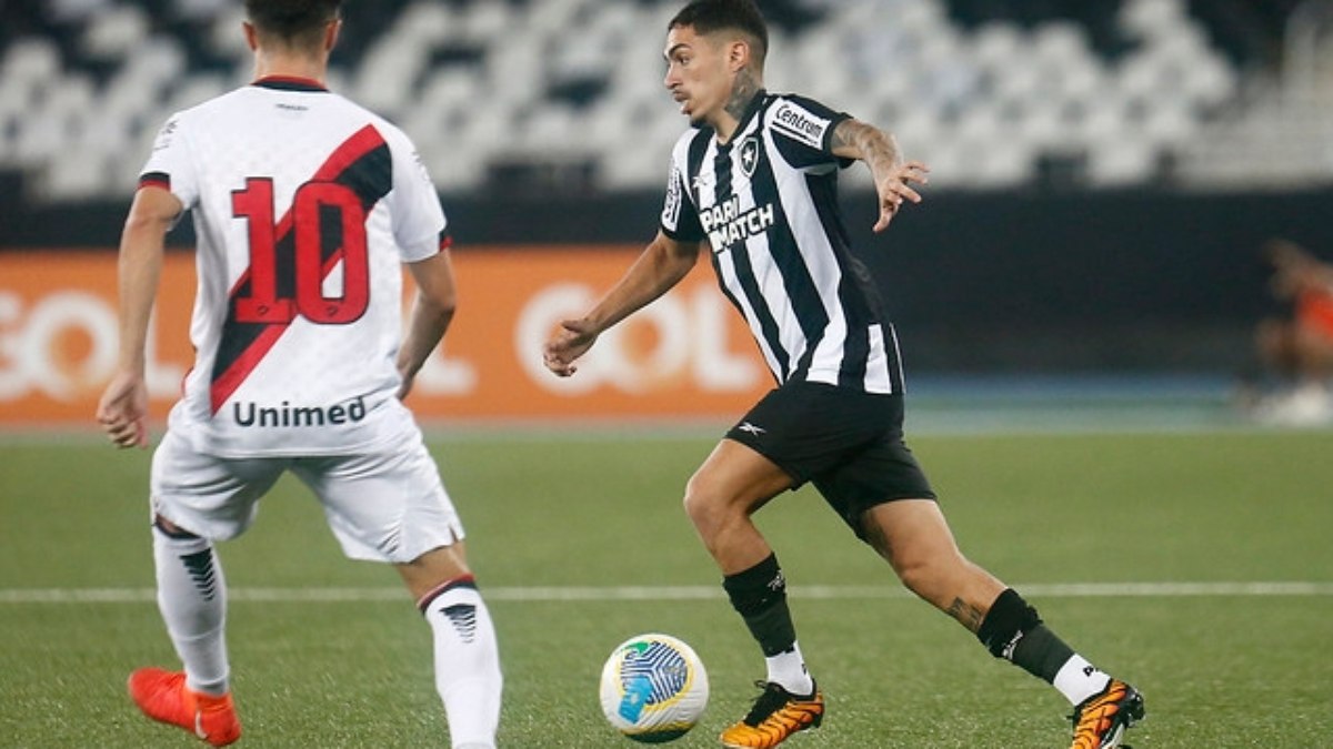 Análise: Botafogo sofre no fim, mas demonstra evolução na vitória sobre ...