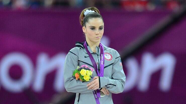 McKayla Maroney diz que médico dos EUA a molestou aos 13 anos ...