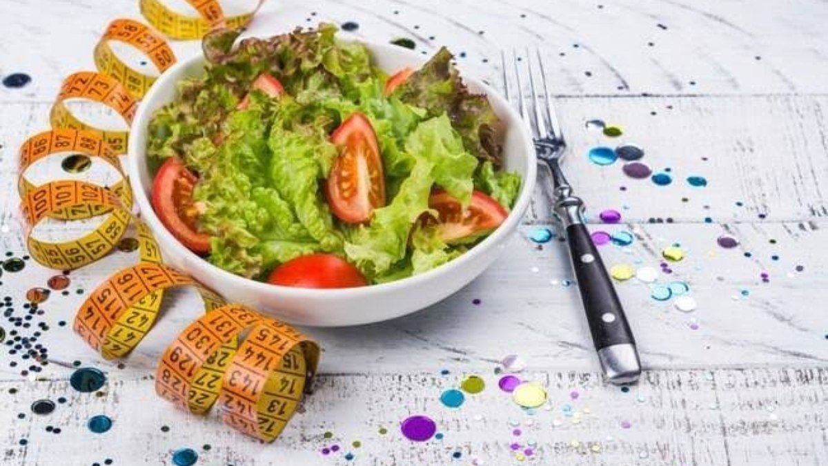 Nutricionista dá dicas de como acabar com a ressaca e voltar à rotina