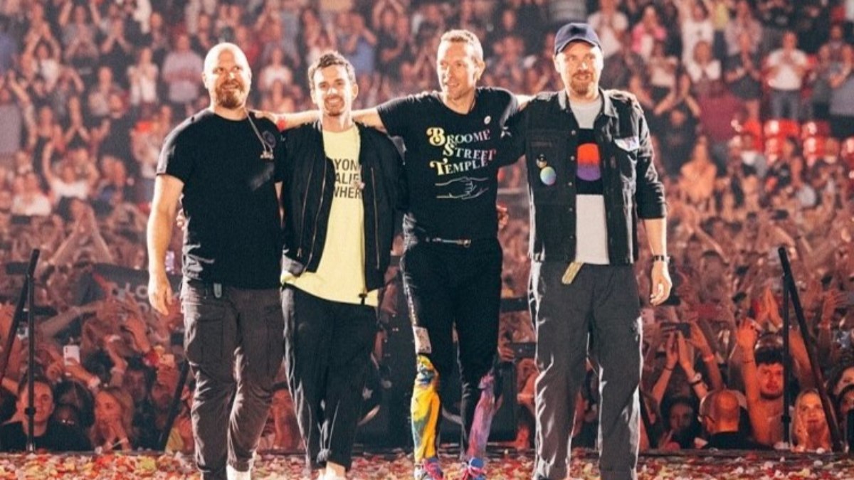 Coldplay anuncia venda de ingressos extras em SP e show em Curitiba
