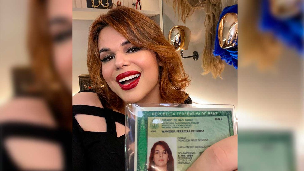 Influencer Trans Comemora Retificação De Nome Oficialmente Wanessa