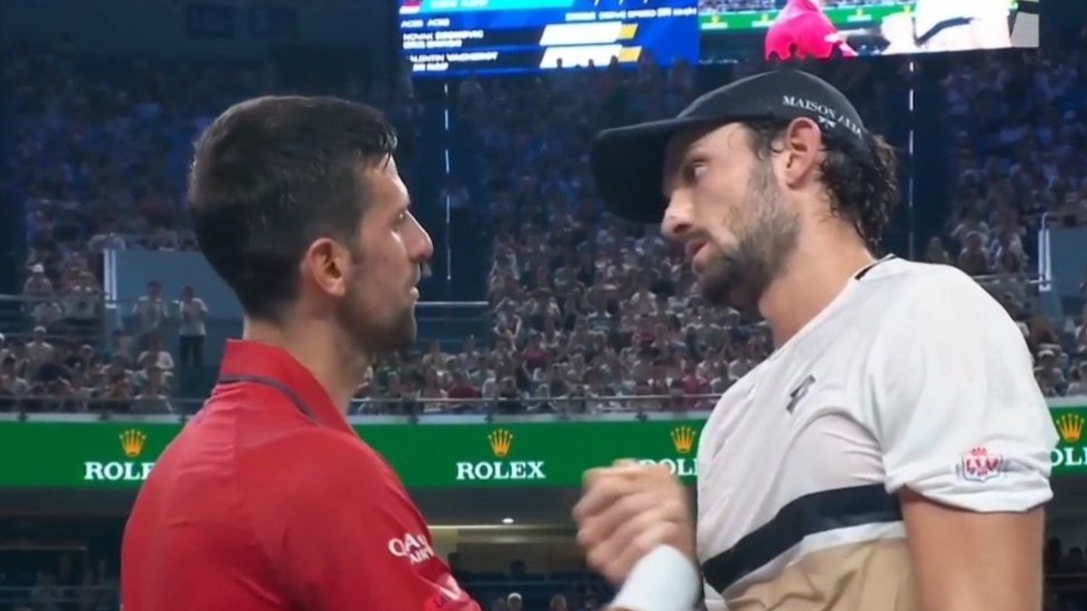 Novak Djokovic perde e está fora do Masters 1000 de Xangai