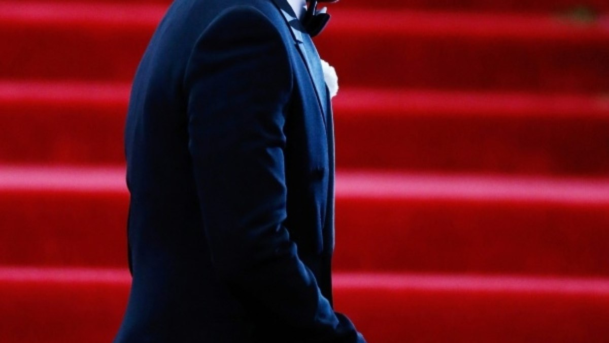 Jay-Z é acusado em um processo civil de estuprar uma adolescente junto ...