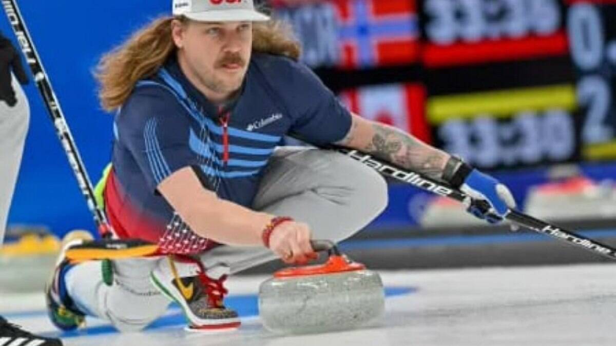 Atleta do curling chama atenção nas Olimpiadas de Inverno por seu ...