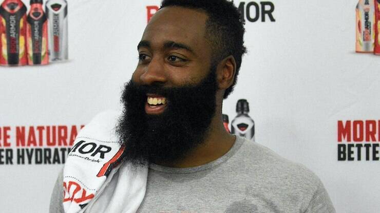 Site de apostas tenta prever se James Harden irá tirar sua barba ...