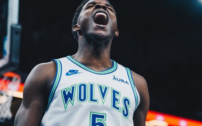 Wolvez vence Grizzlies com cesta absurda de Edwards, Thunder e Bulls ...