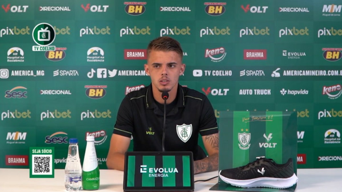 Luan Patrick fala sobre evolução e disputa por posição no América-MG
