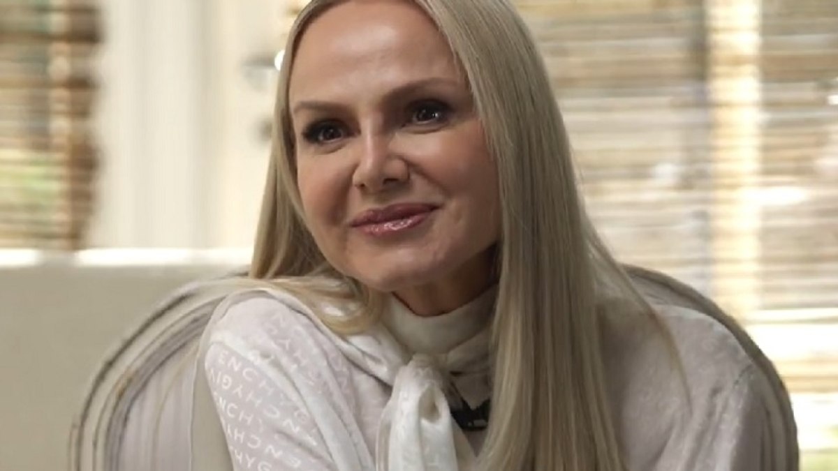 Relembre a trajetória de Eliana, nova contratada da Rede Globo!