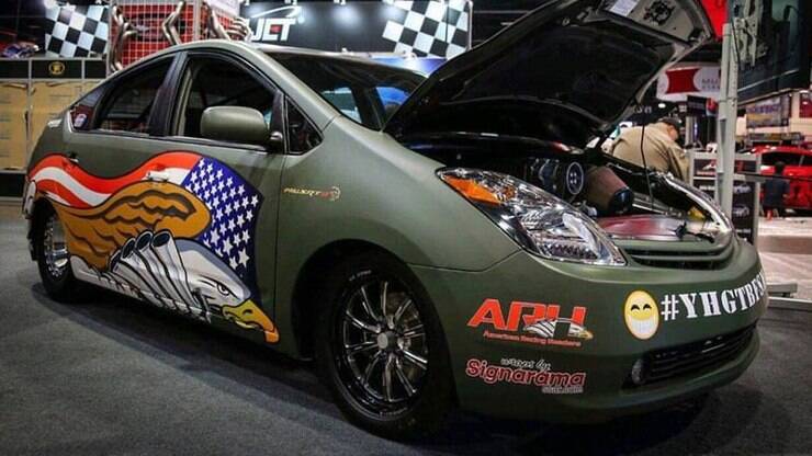 Toyota Prius recebe motor V8 de mais de 1.000 cv no SEMA Show - Carros - iG