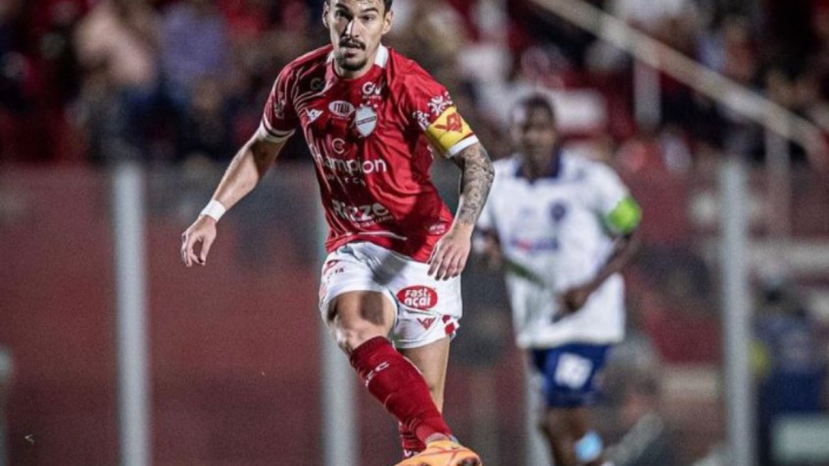 Arthur Rezende valoriza sequência invicta do Vila Nova antes de ...