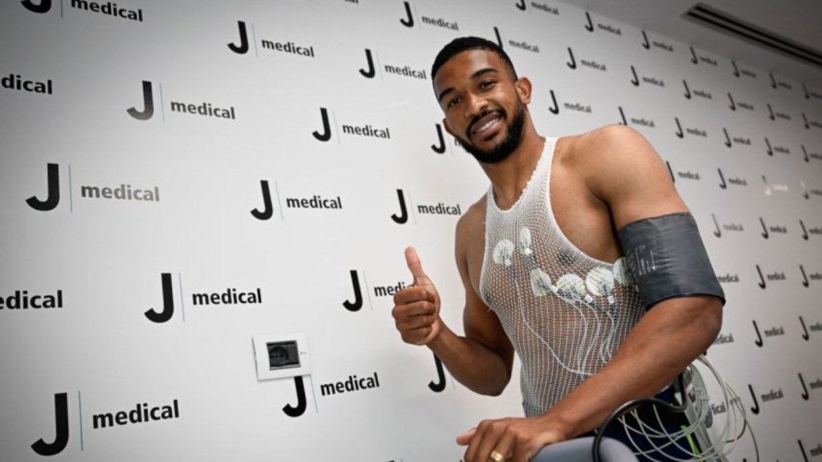 Juventus anuncia a contratação do zagueiro brasileiro Bremer | Esporte | iG