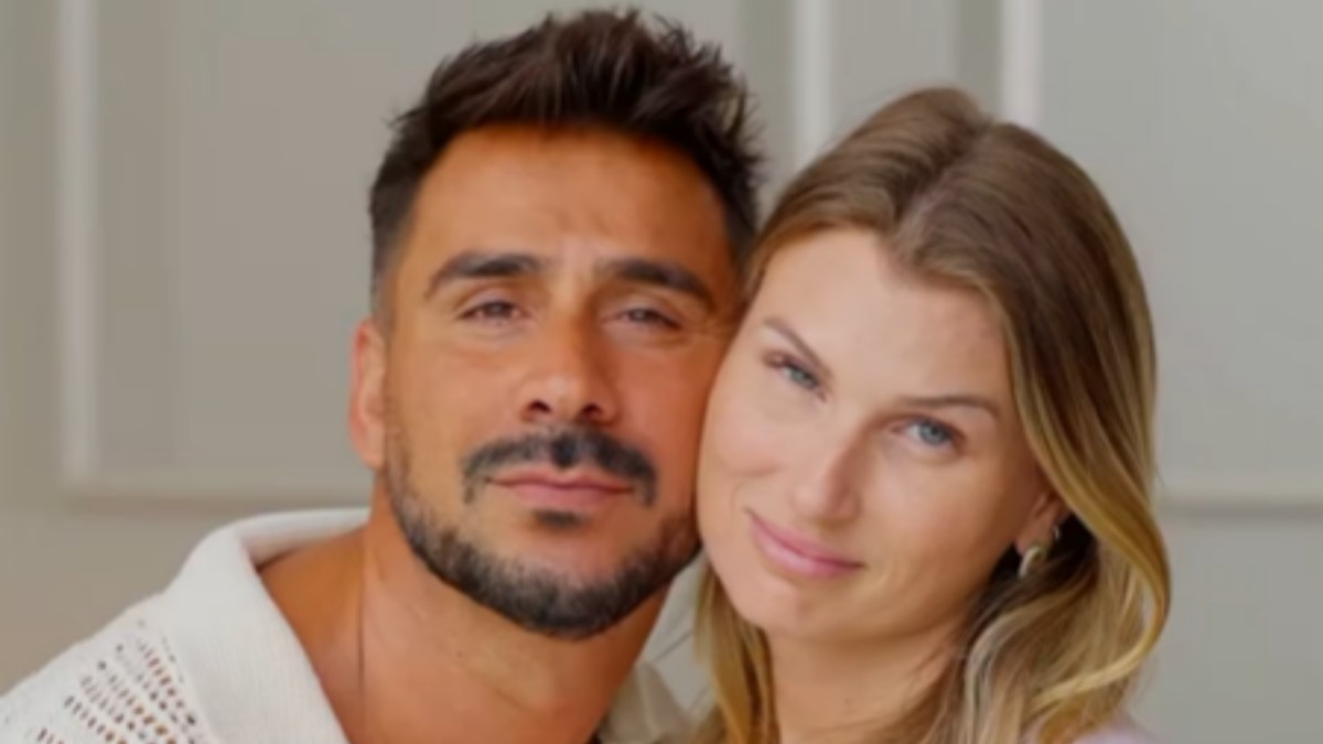 Julio Rocha e esposa anunciam perda do bebê: “Nada foi em vão”